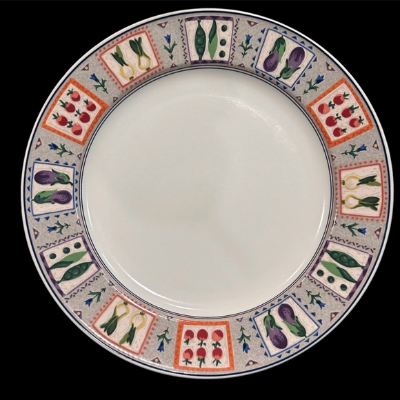 Mikasa | Dining | Mikasa Intaglio Country Gallery Caa2 3 Chop Round ...